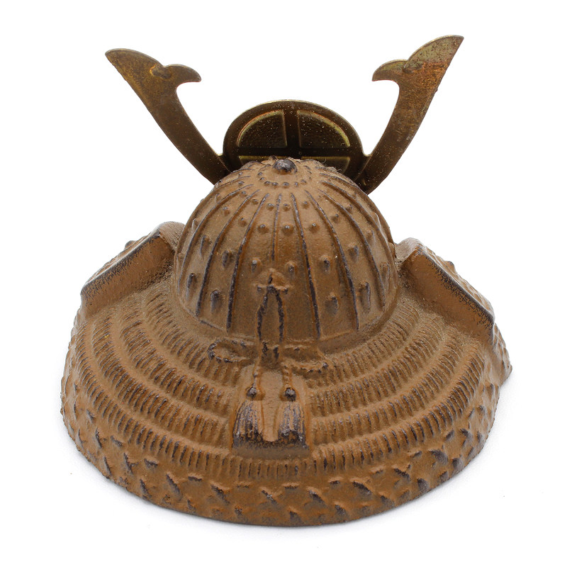 Old Japanese figure C1 samurai helmet
